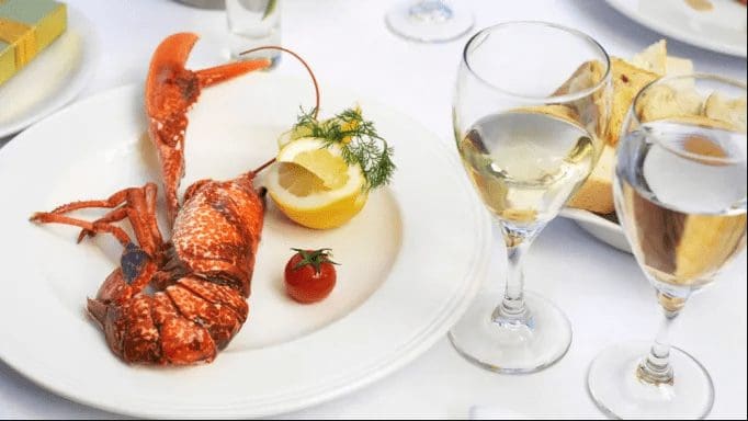 From the Sea to the Glass: Secrets of Seafood and Wine Pairing ...