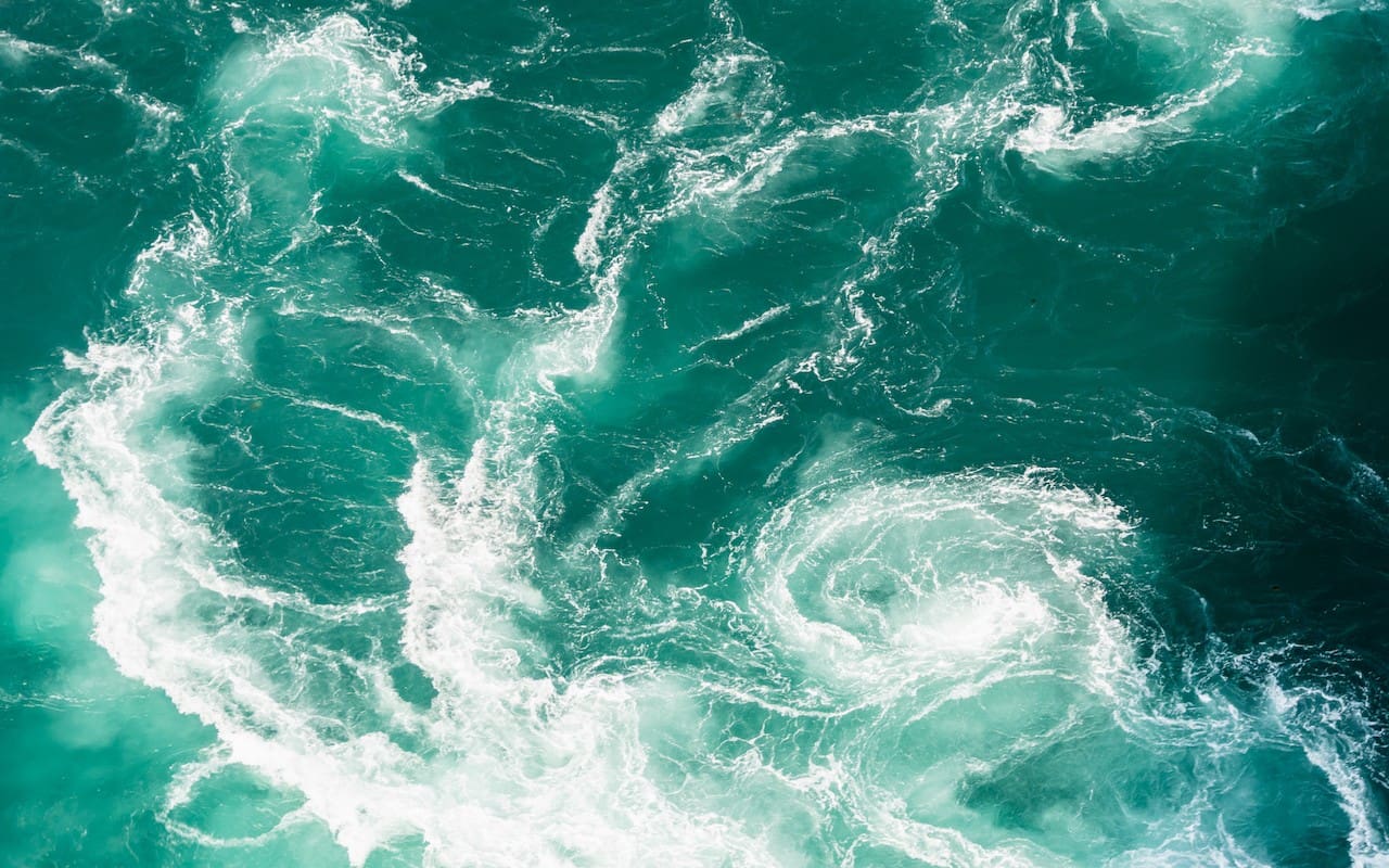 How Oceanic Whirlpools Form? - Seafood Peddler